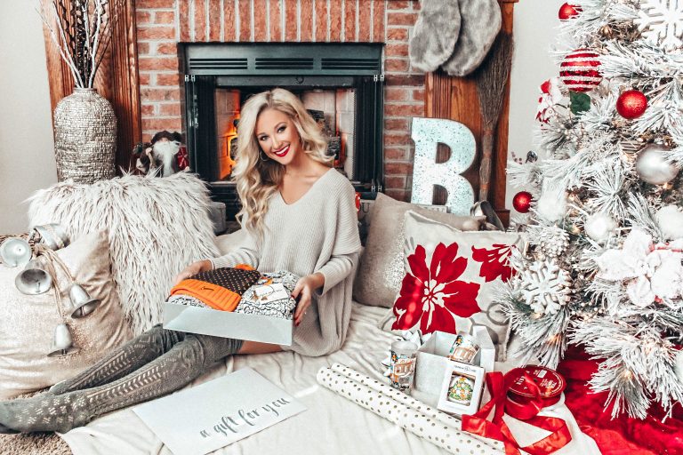 Last Minute Gift Ideas for the Vol Fan in Your Life - Love 'N' Labels